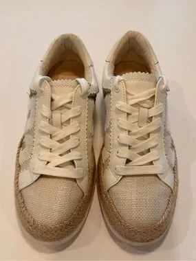 Dolce Vita | Shoes | Dolce Vita Azalia White Daisy Raffia Embroidered ...